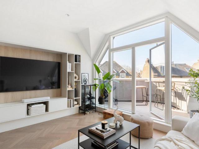 1 bedroom apartment for sale