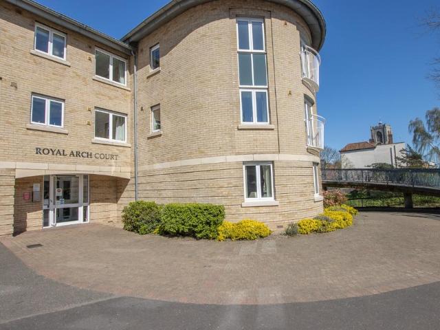 1 bedroom apartment for sale