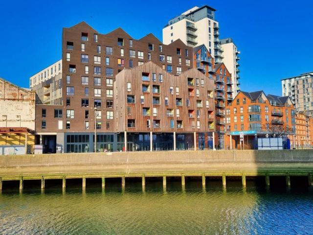 1 bedroom apartment for sale