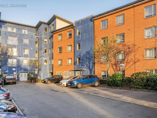 1 bedroom apartment for sale