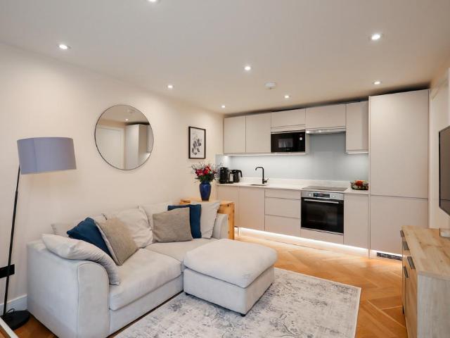 1 bedroom apartment for sale