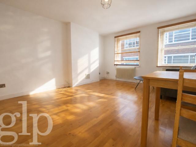 1 Bedroom Apartment, Gower Mews, Bloomsbury, WC1E, London 67567