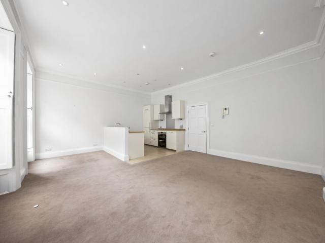 1 Bedroom Apartment, Gower Street, Bloomsbury, WC1E