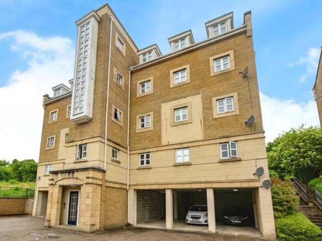1 Bedroom Apartment Greenhithe Kent LS101996273