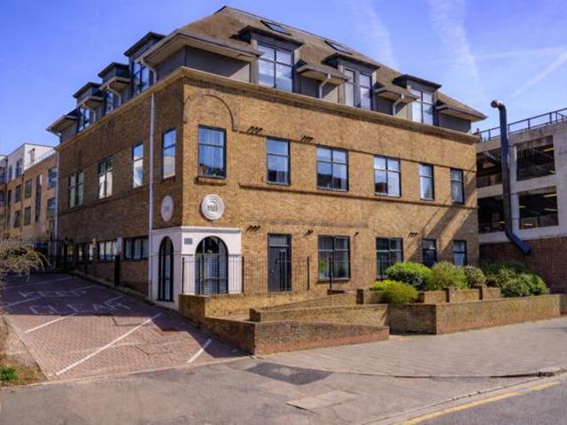 1 Bedroom Apartment Hemel Hempstead Hertfordshire 101675752