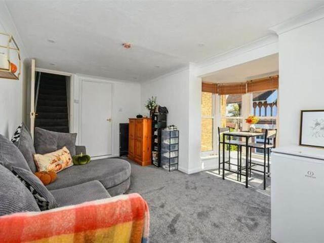 1 Bedroom Apartment Henfield West Sussex LS100503108