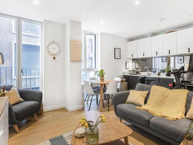 1 Bedroom Apartment Hertfordshire Hertfordshire LS101678834
