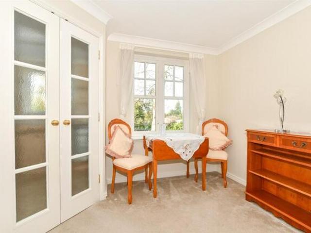 1 Bedroom Apartment Horley Surrey LS101892059