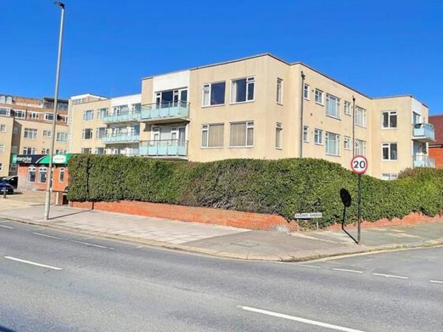 1 Bedroom Apartment Hove Brighton And Hove LS101797019