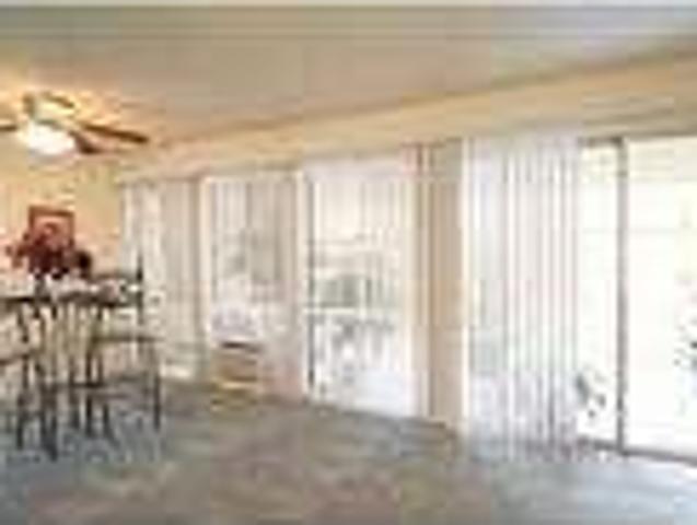 1 bedroom Apartment IMAGINE THE PERFECT BLEND OF LOCATION. Single Car Garage!