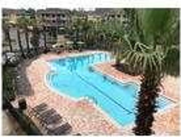 1 bedroom Apartment in Quiet Building Gulfport