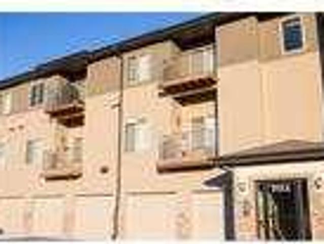 1 bedroom Apartment in Quiet Building Grand Island. $790/mo