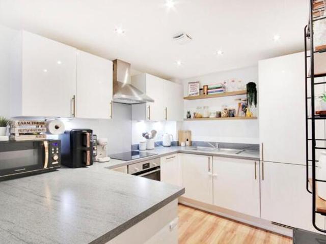 1 Bedroom Apartment Kent Kent 100503239