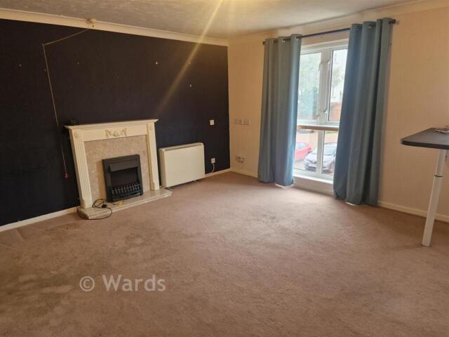 1 Bedroom Apartment Kent Kent LS101025600