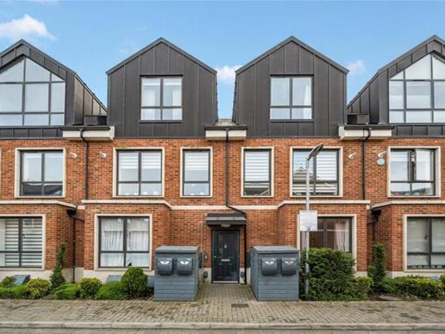 1 Bedroom Apartment Kingston Upon Thames Greater London LS100456290