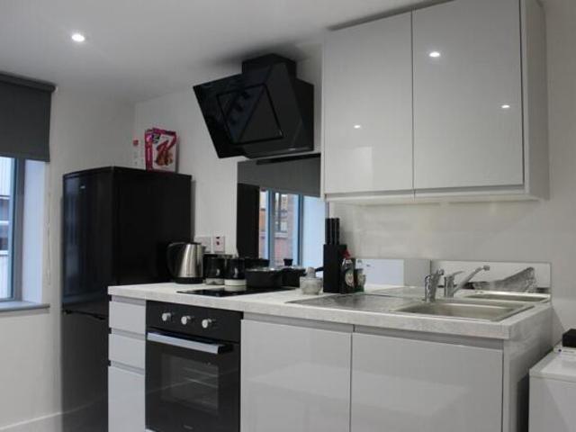 1 Bedroom Apartment Leicester Leicestershire 100648177