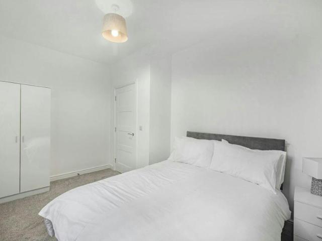 1 Bedroom Apartment Liverpool Liverpool 101587887