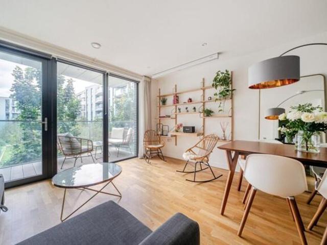 1 Bedroom Apartment London Greater London 98119560