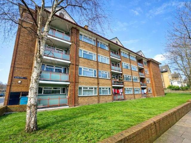 1 Bedroom Apartment London Greater London 100855302