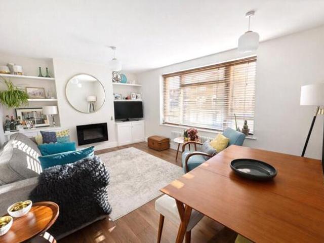 1 Bedroom Apartment London Greater London LS100058019