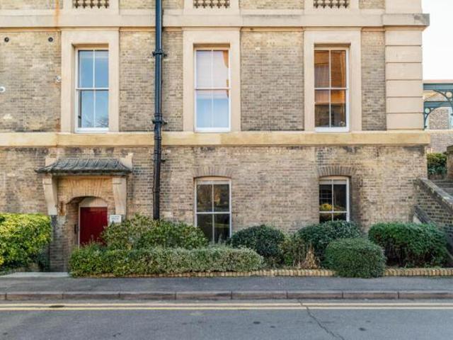1 Bedroom Apartment London Greater London LS101025724
