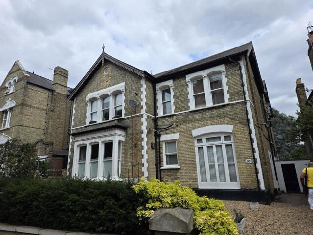 1 Bedroom Apartment London Greater London LS101955484