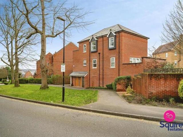 1 Bedroom Apartment London Greater London LS101996206
