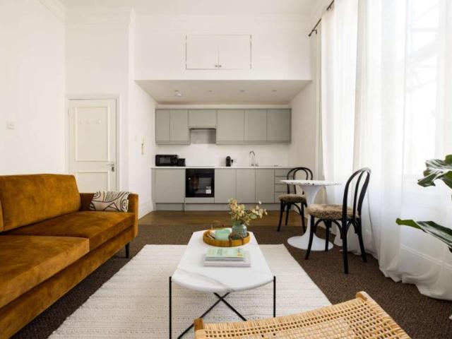 1 Bedroom Apartment London London 101771252