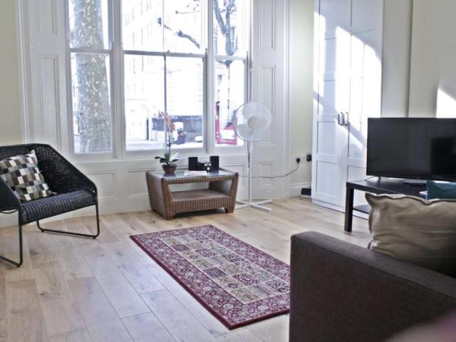 1 Bedroom Apartment London London 101807385