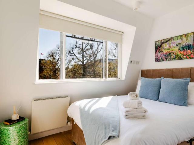 1 Bedroom Apartment London London 101814389