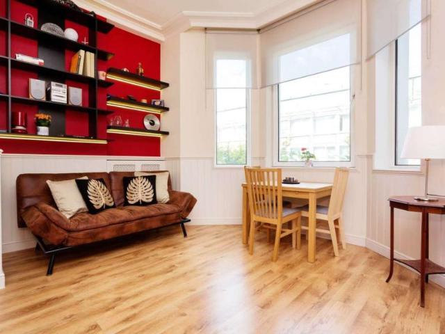 1 Bedroom Apartment London London 101822657