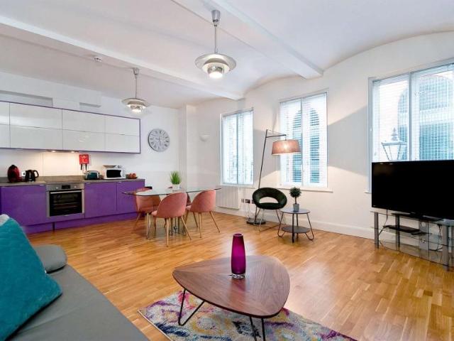 1 Bedroom Apartment London London 101837848