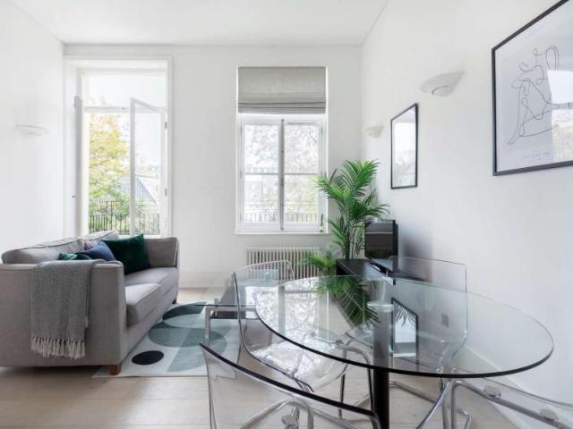 1 Bedroom Apartment London London 101839260