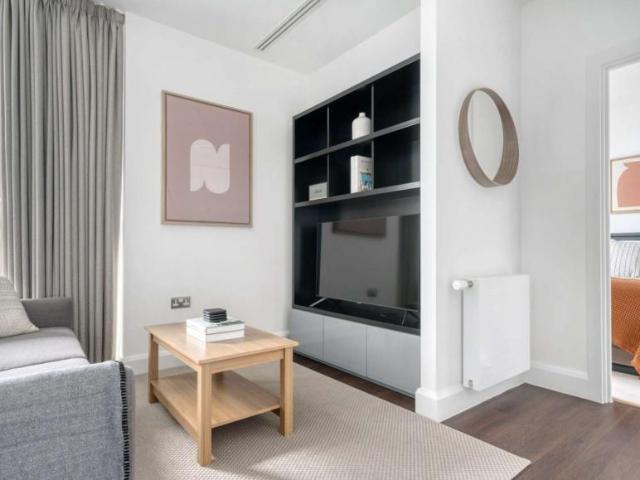1 Bedroom Apartment London London 101850634