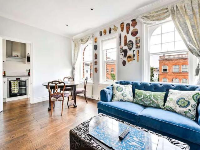 1 Bedroom Apartment London London 103154258