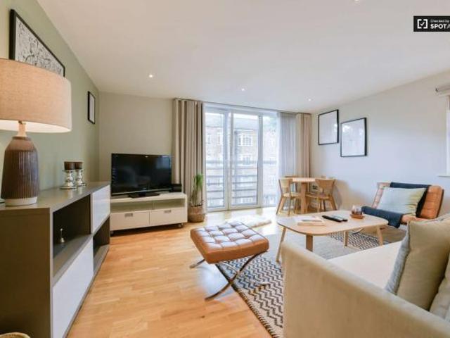 1 Bedroom Apartment London London 44482078