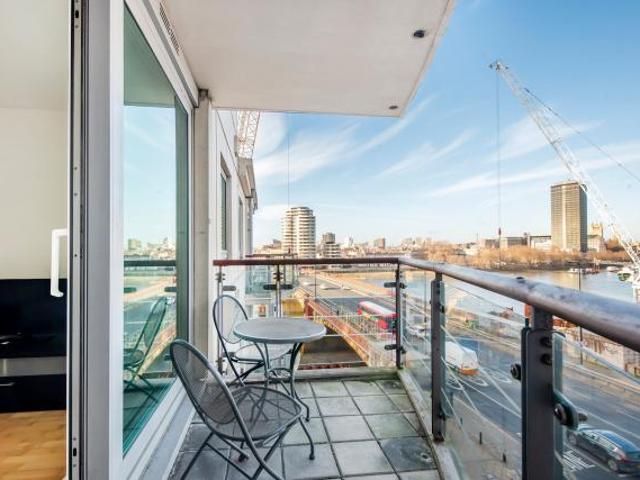 1 Bedroom Apartment London London 69745535