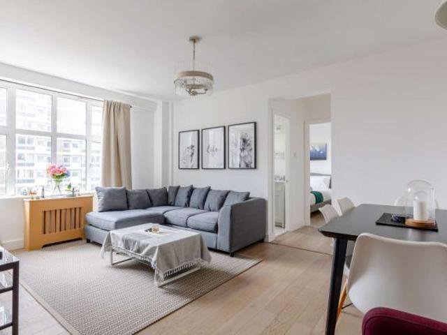 1 Bedroom Apartment London London 78379761