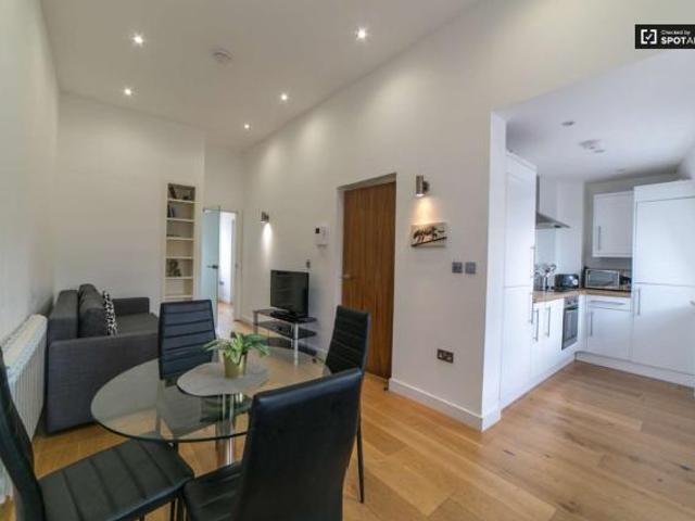 1 Bedroom Apartment London London 88598552