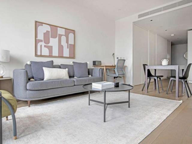 1 Bedroom Apartment London London 95625541