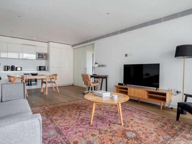 1 Bedroom Apartment London London 95626092