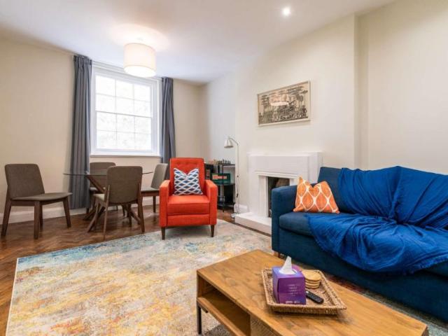 1 Bedroom Apartment London London 98888654