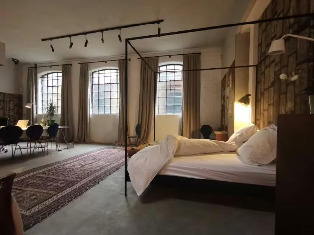 1 Bedroom Apartment London London LS98754272