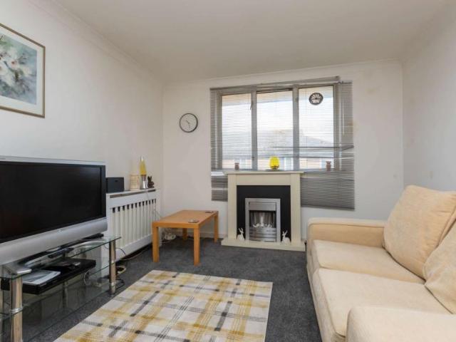 1 Bedroom Apartment London London LS101810479