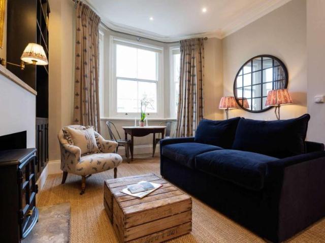 1 Bedroom Apartment London London LS101851712