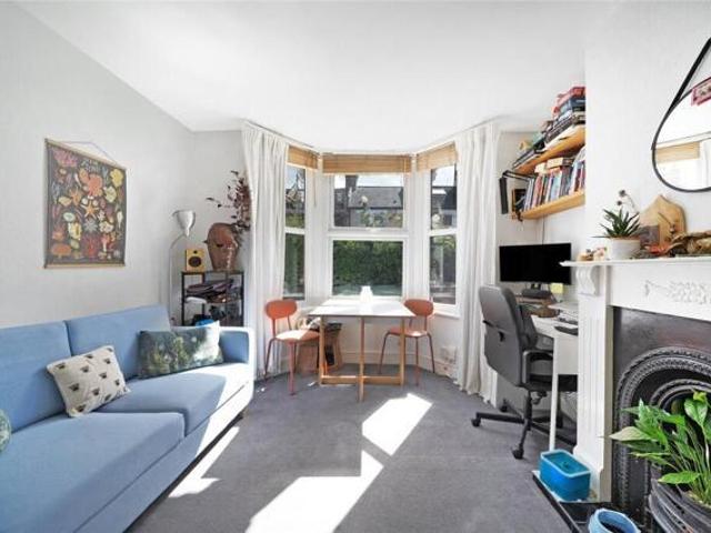 1 Bedroom Apartment Londres Greater London 99926448