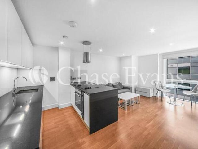1 Bedroom Apartment Londres Greater London LS98577912