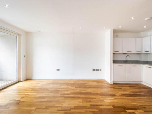 1 Bedroom Apartment Londres Greater London LS98864730