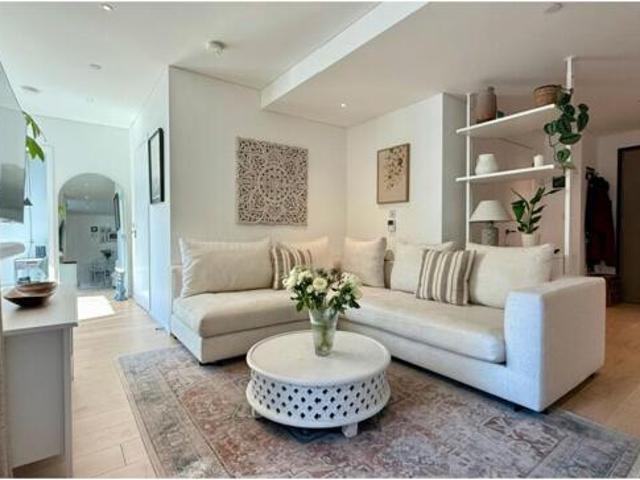 1 Bedroom Apartment Londres Greater London LS100541140