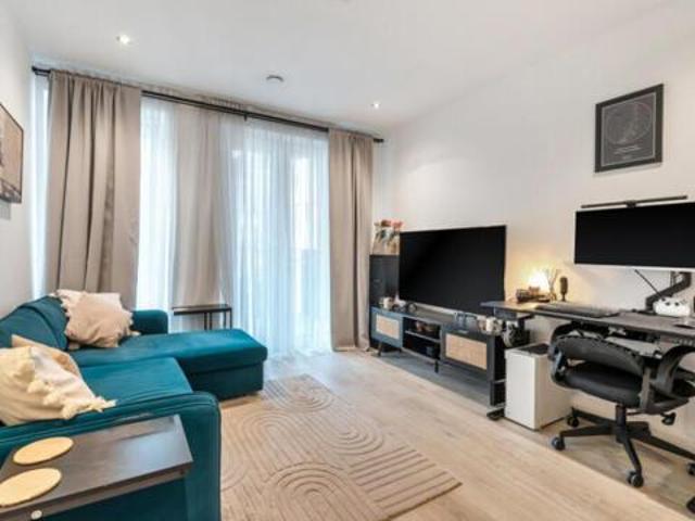 1 Bedroom Apartment Londres Greater London LS100855273